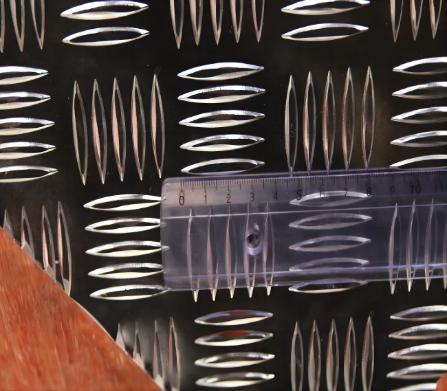 Construction Aluminum Checkered Plates DIN JIS Checker Plate 4x8