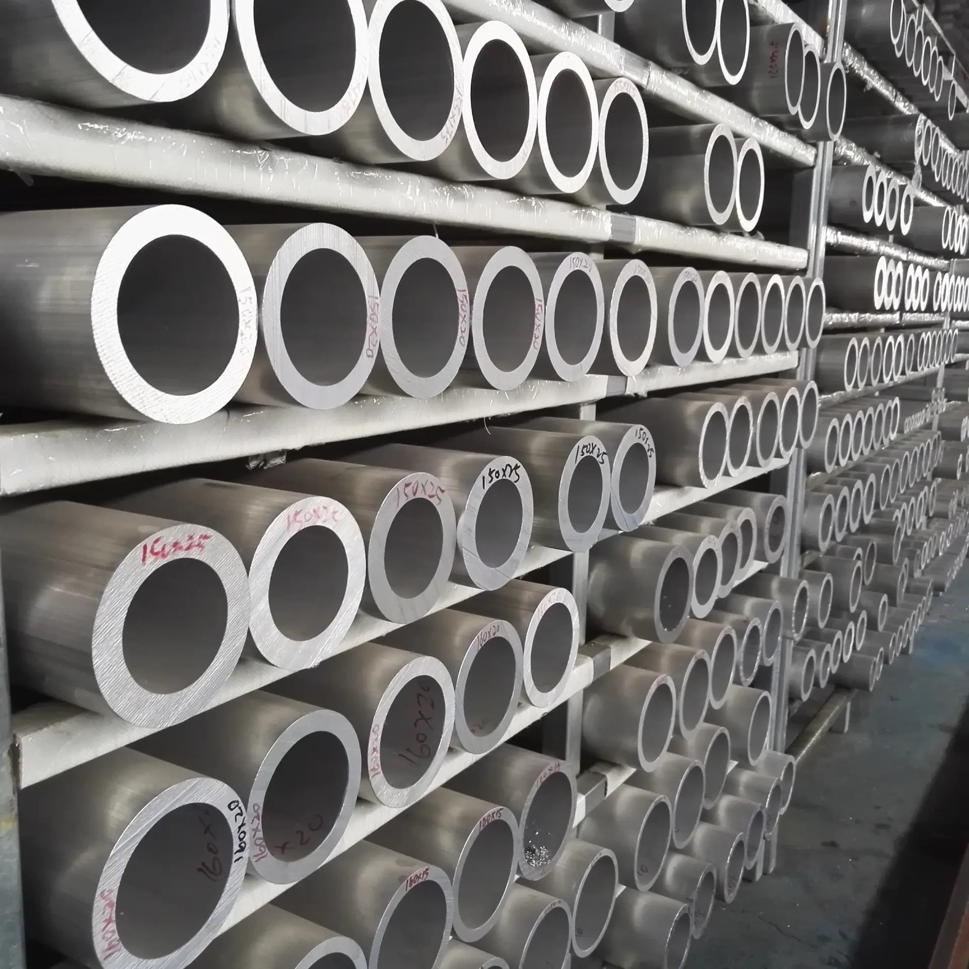7001 7075 T6 6001 6063 T5 Aluminum Pipe Hollow Tube Large Diameter Seamless